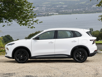 Brand New 75 MG MGS5 170kW Trophy EV Long Range 64kWh 5dr Auto | Arnold Clark